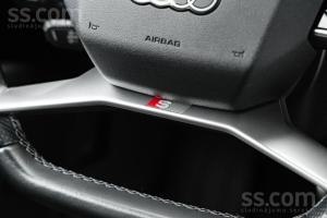 Black Audi E-Tron 2022 in Riga, with an engine capacity of 0.00 L and mileage of 67 thousand km for 37500 €, photo 33 on AUTOMOTO.COM.LV