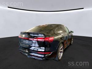 Melns Audi E-Tron 2022 Cēsis, ar dzinēja tilpumu 0.00 L un nobraukumu 36 tūkst. km par 43923 €, foto 4 vietnē AUTOMOTO.COM.LV