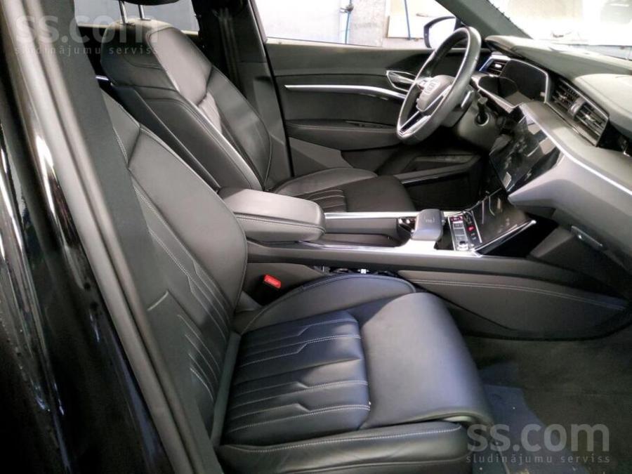 Melns Audi E-Tron 2022 Cēsis, ar dzinēja tilpumu 0.00 L un nobraukumu 36 tūkst. km par 43923 €, foto 6 vietnē AUTOMOTO.COM.LV