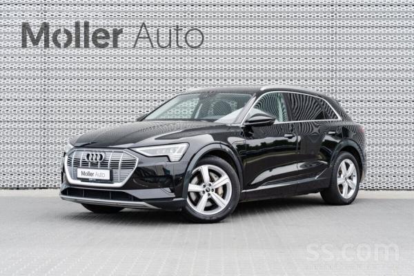 Melns Audi E-Tron 2022 Rīga, ar dzinēja tilpumu 0.00 L un nobraukumu 35 tūkst. km par 32850 €, foto 1 vietnē AUTOMOTO.COM.LV