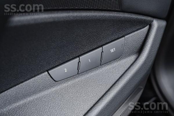 Melns Audi E-Tron 2022 Rīga, ar dzinēja tilpumu 0.00 L un nobraukumu 35 tūkst. km par 32850 €, foto 9 vietnē AUTOMOTO.COM.LV