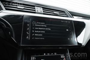 Black Audi E-Tron 2022 in Riga, with an engine capacity of 0.00 L and mileage of 35 thousand km for 32850 €, photo 22 on AUTOMOTO.COM.LV