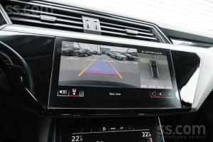 Black Audi E-Tron 2022 in Riga, with an engine capacity of 0.00 L and mileage of 35 thousand km for 32850 €, photo 24 on AUTOMOTO.COM.LV