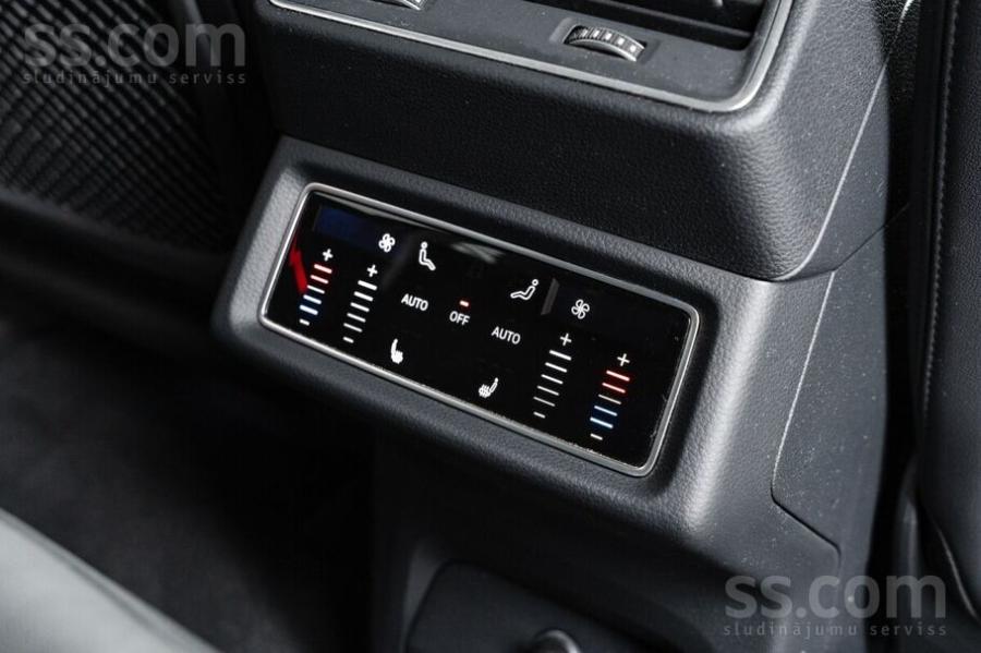 Black Audi E-Tron 2022 in Riga, with an engine capacity of 0.00 L and mileage of 35 thousand km for 32850 €, photo 28 on AUTOMOTO.COM.LV