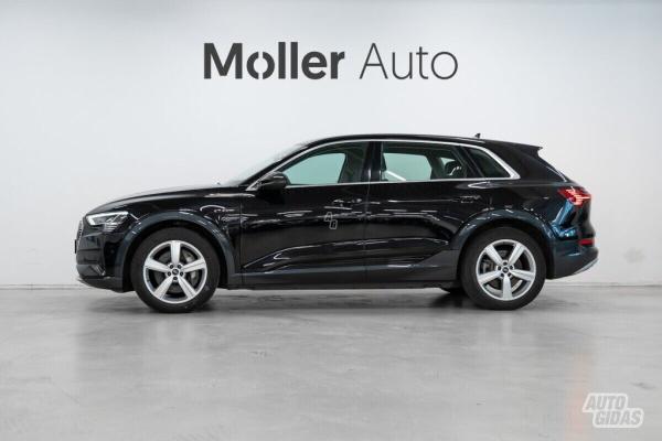 Melns Audi E-Tron 2022 Viļņa, ar dzinēja tilpumu 0.00 L un nobraukumu 58 tūkst. km par 29500 €, foto 2 vietnē AUTOMOTO.COM.LV