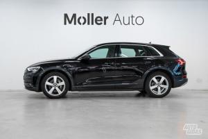 Black Audi E-Tron 2022 in Vilnius, with an engine capacity of 0.00 L and mileage of 58 thousand km for 29500 €, photo 3 on AUTOMOTO.COM.LV