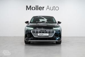 Black Audi E-Tron 2022 in Vilnius, with an engine capacity of 0.00 L and mileage of 58 thousand km for 29500 €, photo 6 on AUTOMOTO.COM.LV