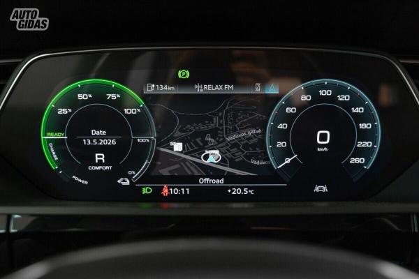 Melns Audi E-Tron 2022 Viļņa, ar dzinēja tilpumu 0.00 L un nobraukumu 58 tūkst. km par 29500 €, foto 10 vietnē AUTOMOTO.COM.LV