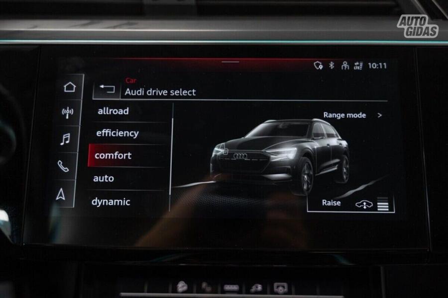 Black Audi E-Tron 2022 in Vilnius, with an engine capacity of 0.00 L and mileage of 58 thousand km for 29500 €, photo 16 on AUTOMOTO.COM.LV