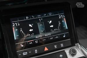 Black Audi E-Tron 2022 in Vilnius, with an engine capacity of 0.00 L and mileage of 58 thousand km for 29500 €, photo 18 on AUTOMOTO.COM.LV