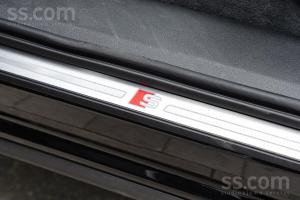 Black Audi E-Tron 2022 in Riga, with an engine capacity of 0.00 L and mileage of 33 thousand km for 42600 €, photo 13 on AUTOMOTO.COM.LV