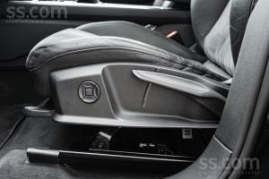 Black Audi E-Tron 2022 in Riga, with an engine capacity of 0.00 L and mileage of 33 thousand km for 42600 €, photo 14 on AUTOMOTO.COM.LV