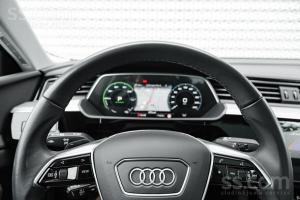 Black Audi E-Tron 2022 in Riga, with an engine capacity of 0.00 L and mileage of 33 thousand km for 42600 €, photo 15 on AUTOMOTO.COM.LV