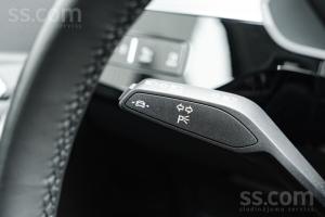Black Audi E-Tron 2022 in Riga, with an engine capacity of 0.00 L and mileage of 33 thousand km for 42600 €, photo 19 on AUTOMOTO.COM.LV