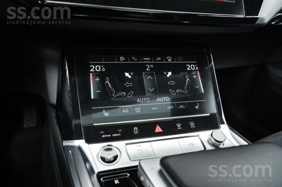 Black Audi E-Tron 2022 in Riga, with an engine capacity of 0.00 L and mileage of 33 thousand km for 42600 €, photo 34 on AUTOMOTO.COM.LV