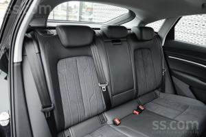 Black Audi E-Tron 2022 in Riga, with an engine capacity of 0.00 L and mileage of 33 thousand km for 42600 €, photo 35 on AUTOMOTO.COM.LV