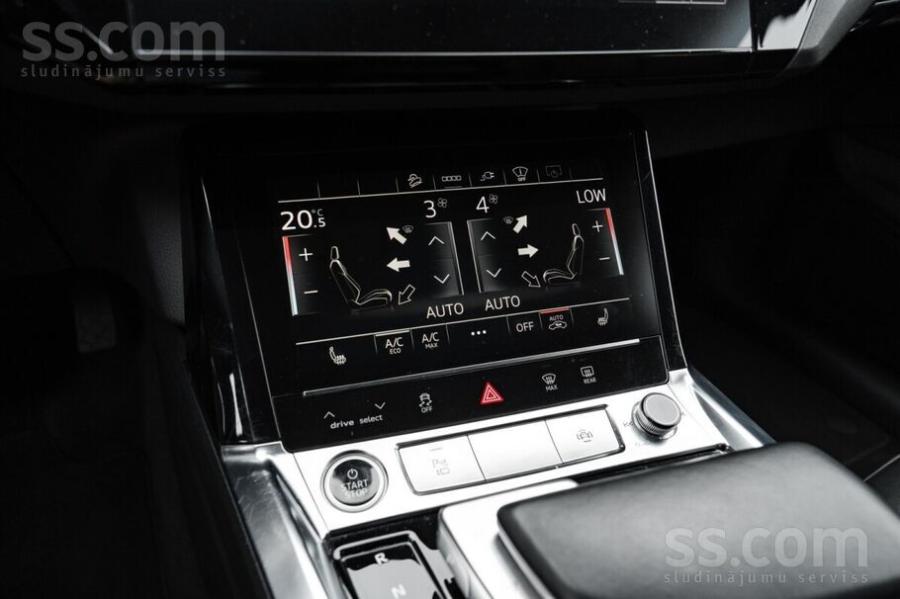 Black Audi E-Tron 2022 in Riga, with an engine capacity of 0.00 L and mileage of 44 thousand km for 34950 €, photo 22 on AUTOMOTO.COM.LV
