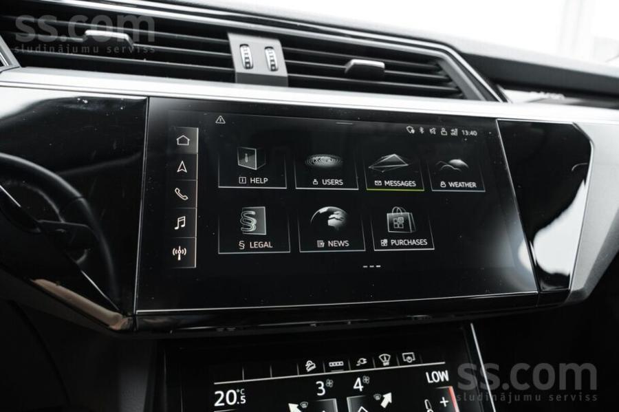 Black Audi E-Tron 2022 in Riga, with an engine capacity of 0.00 L and mileage of 44 thousand km for 34950 €, photo 32 on AUTOMOTO.COM.LV
