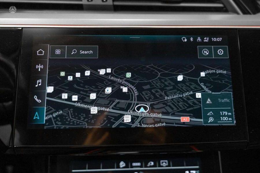 Черный Ауди E-Tron 2022 в Вильнюс, объемом двигателя 0.00 л и пробегом 62 тыс. км за 29900 €, фото 20 на AUTOMOTO.COM.LV