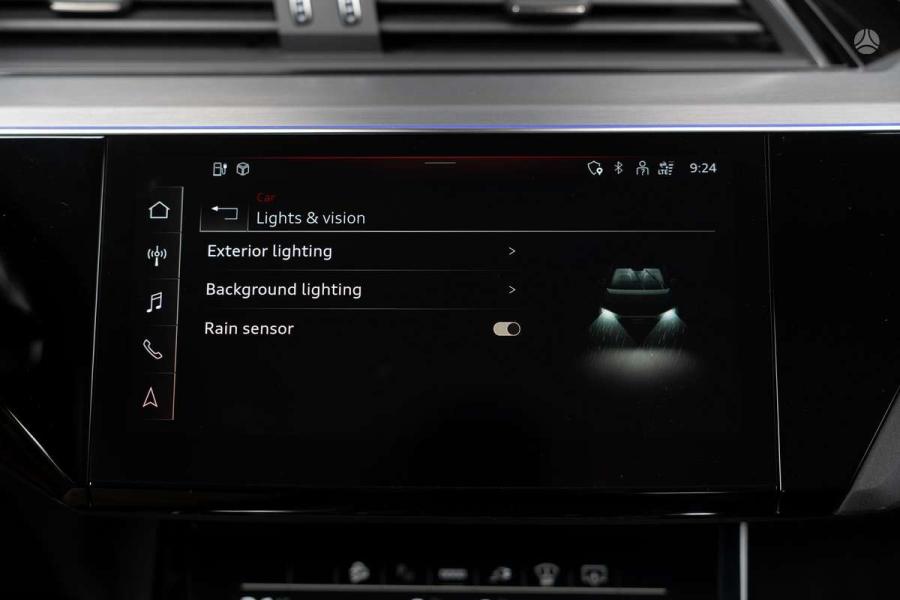 Черный Ауди E-Tron 2022 в Вильнюс, объемом двигателя 0.00 л и пробегом 35 тыс. км за 35900 €, фото 38 на AUTOMOTO.COM.LV