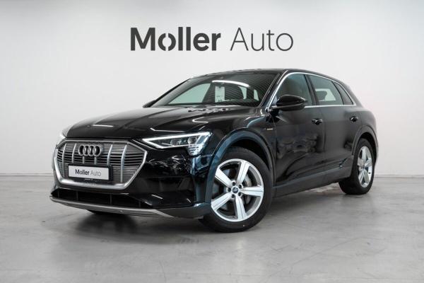 Black Audi E-Tron 2022 in Vilnius, with an engine capacity of 0.00 L and mileage of 65 thousand km for 32900 €, photo 5 on AUTOMOTO.COM.LV