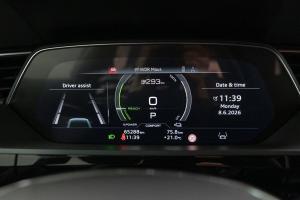 Black Audi E-Tron 2022 in Vilnius, with an engine capacity of 0.00 L and mileage of 65 thousand km for 32900 €, photo 16 on AUTOMOTO.COM.LV