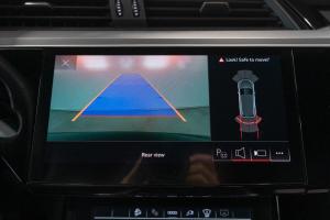 Black Audi E-Tron 2022 in Vilnius, with an engine capacity of 0.00 L and mileage of 65 thousand km for 32900 €, photo 18 on AUTOMOTO.COM.LV