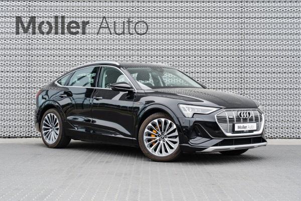 Melns Audi E-Tron 2022 Mārupe, ar dzinēja tilpumu 0.00 L un nobraukumu 33 tūkst. km par 41850 €, foto 2 vietnē AUTOMOTO.COM.LV