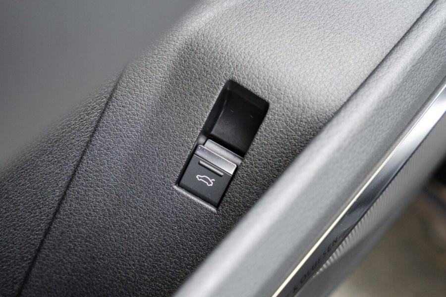Melns Audi E-Tron 2022 Mārupe, ar dzinēja tilpumu 0.00 L un nobraukumu 33 tūkst. km par 41850 €, foto 11 vietnē AUTOMOTO.COM.LV