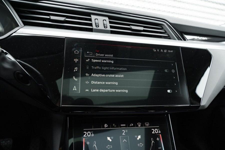 Melns Audi E-Tron 2022 Mārupe, ar dzinēja tilpumu 0.00 L un nobraukumu 33 tūkst. km par 41850 €, foto 29 vietnē AUTOMOTO.COM.LV
