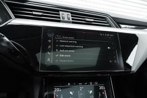 Melns Audi E-Tron 2022 Mārupe, ar dzinēja tilpumu 0.00 L un nobraukumu 33 tūkst. km par 41850 €, foto 30 vietnē AUTOMOTO.COM.LV