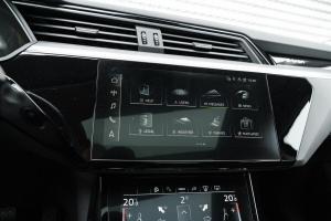 Melns Audi E-Tron 2022 Mārupe, ar dzinēja tilpumu 0.00 L un nobraukumu 33 tūkst. km par 41850 €, foto 31 vietnē AUTOMOTO.COM.LV