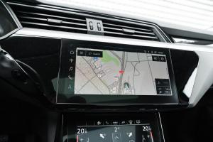 Melns Audi E-Tron 2022 Mārupe, ar dzinēja tilpumu 0.00 L un nobraukumu 33 tūkst. km par 41850 €, foto 32 vietnē AUTOMOTO.COM.LV