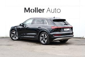 Melns Audi E-Tron 2022 Rīga, ar dzinēja tilpumu 0.00 L un nobraukumu 44 tūkst. km par 34950 €, foto 4 vietnē AUTOMOTO.COM.LV