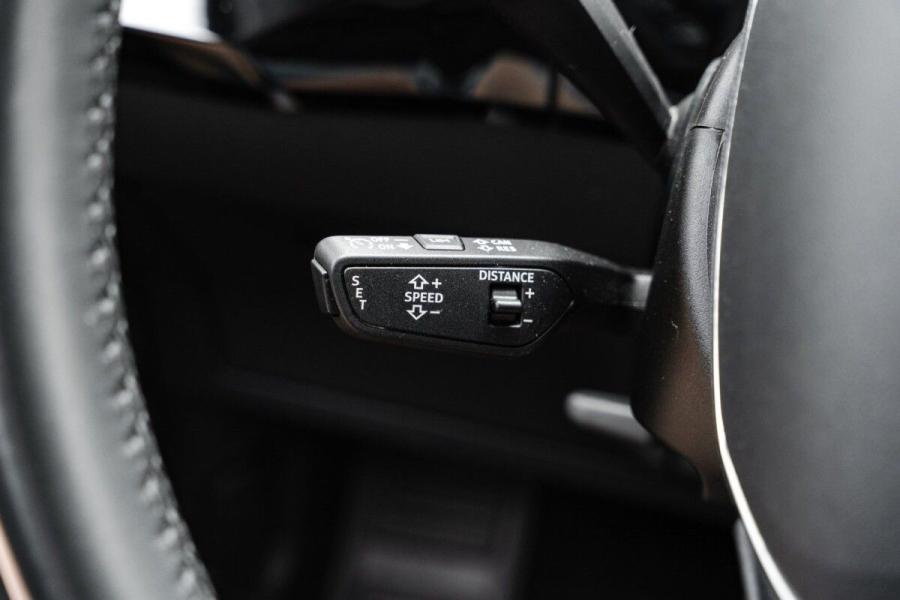 Melns Audi E-Tron 2022 Rīga, ar dzinēja tilpumu 0.00 L un nobraukumu 44 tūkst. km par 34950 €, foto 16 vietnē AUTOMOTO.COM.LV