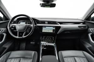Melns Audi E-Tron 2022 Rīga, ar dzinēja tilpumu 0.00 L un nobraukumu 44 tūkst. km par 34950 €, foto 39 vietnē AUTOMOTO.COM.LV
