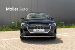 Черный Ауди E-Tron 2022 в Вильнюс, объемом двигателя 0.00 л и пробегом 28 тыс. км за 29950 €, фото 5 на AUTOMOTO.COM.LV