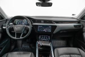 Black Audi E-Tron 2022 in Vilnius, with an engine capacity of 0.00 L and mileage of 57 thousand km for 29250 €, photo 13 on AUTOMOTO.COM.LV