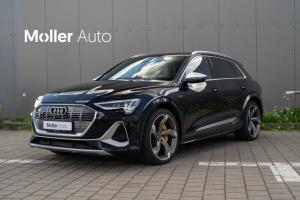 Черный Ауди E-Tron 2022 в Вильнюс, объемом двигателя 0.00 л и пробегом 76 тыс. км за 40650 €, фото 4 на AUTOMOTO.COM.LV