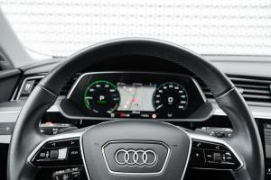 Черный Ауди E-Tron 2022 в Марупе, объемом двигателя 0.00 л и пробегом 35 тыс. км за 32050 €, фото 16 на AUTOMOTO.COM.LV