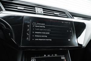 Черный Ауди E-Tron 2022 в Марупе, объемом двигателя 0.00 л и пробегом 35 тыс. км за 32050 €, фото 21 на AUTOMOTO.COM.LV