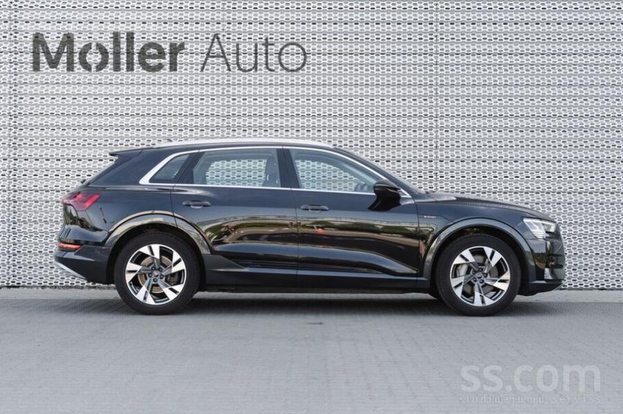 Melns Audi E-Tron 2022 Rīga, ar dzinēja tilpumu 0.00 L un nobraukumu 32 tūkst. km par 40500 €, foto 6 vietnē AUTOMOTO.COM.LV