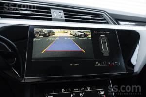 Melns Audi E-Tron 2022 Rīga, ar dzinēja tilpumu 0.00 L un nobraukumu 32 tūkst. km par 40500 €, foto 19 vietnē AUTOMOTO.COM.LV