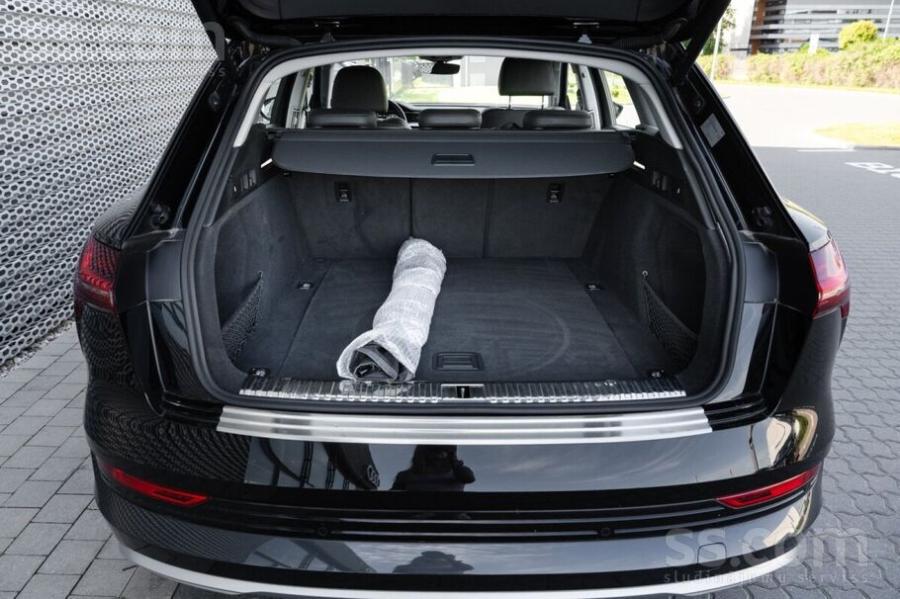 Melns Audi E-Tron 2022 Rīga, ar dzinēja tilpumu 0.00 L un nobraukumu 32 tūkst. km par 40500 €, foto 35 vietnē AUTOMOTO.COM.LV