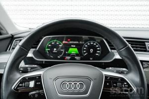 Black Audi E-Tron 2022 in Riga, with an engine capacity of 0.00 L and mileage of 74 thousand km for 35950 €, photo 15 on AUTOMOTO.COM.LV