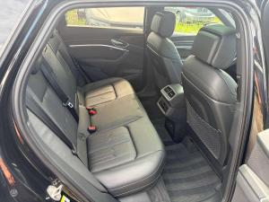 Melns Audi E-Tron 2022 Viļņa, ar dzinēja tilpumu 0.00 L un nobraukumu 77 tūkst. km par 32700 €, foto 22 vietnē AUTOMOTO.COM.LV
