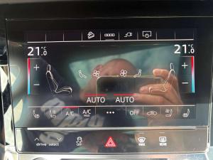 Melns Audi E-Tron 2022 Viļņa, ar dzinēja tilpumu 0.00 L un nobraukumu 77 tūkst. km par 32700 €, foto 34 vietnē AUTOMOTO.COM.LV