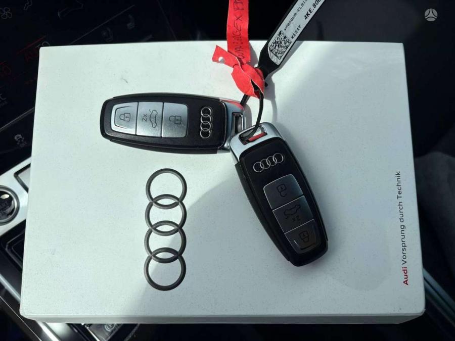 Melns Audi E-Tron 2022 Viļņa, ar dzinēja tilpumu 0.00 L un nobraukumu 77 tūkst. km par 32700 €, foto 39 vietnē AUTOMOTO.COM.LV