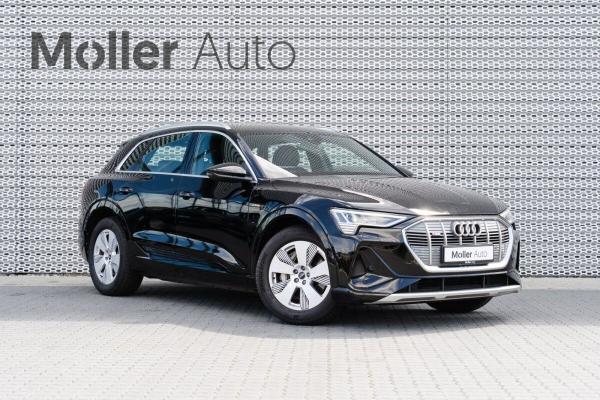 Black Audi E-Tron 2022 in Marupe, with an engine capacity of 0.00 L and mileage of 26 thousand km for 36000 €, photo 2 on AUTOMOTO.COM.LV