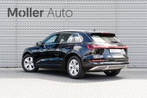 Melns Audi E-Tron 2022 Mārupe, ar dzinēja tilpumu 0.00 L un nobraukumu 26 tūkst. km par 36000 €, foto 4 vietnē AUTOMOTO.COM.LV